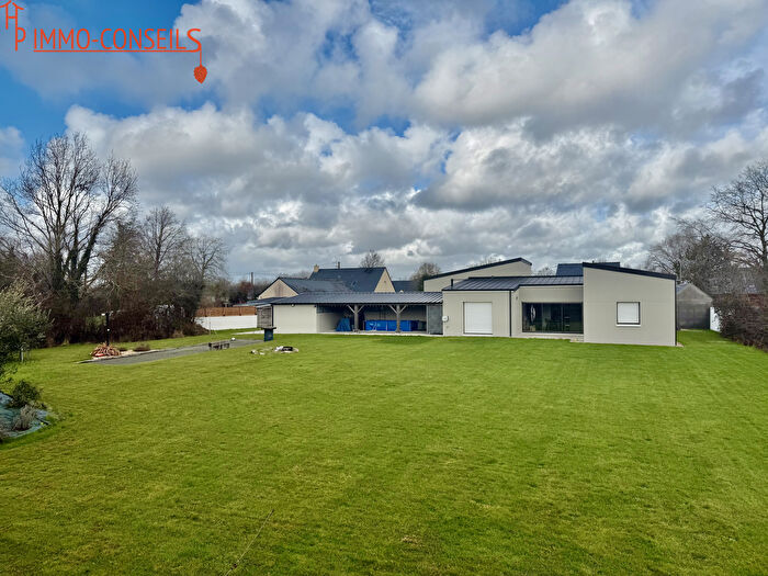 Maison à vendre - Notre-Dame-des-Landes - 6 pièces - 4 chambres