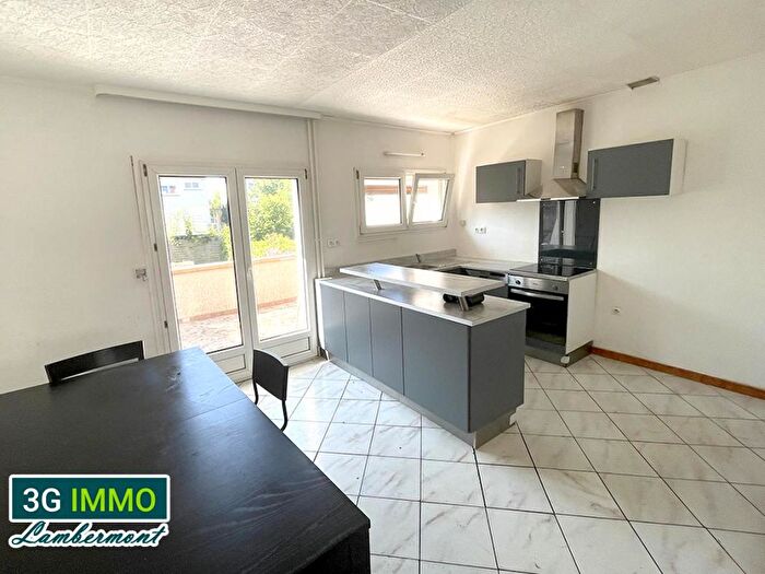 Maisons à vendre et appartements à louer - 3