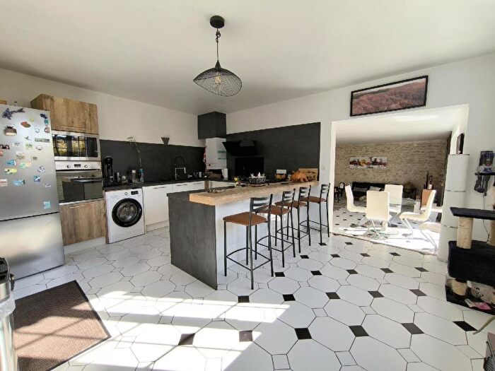 Maison à vendre - Milly-la-Forêt - 5 pièces - 3 chambres