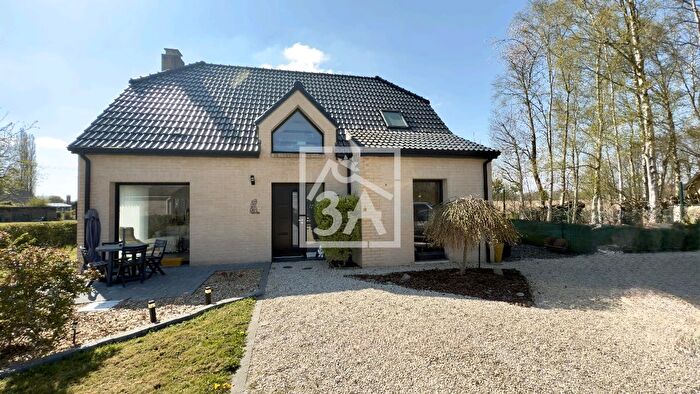 Maison à vendre - Aire-sur-la-Lys - 6 pièces - 4 chambres