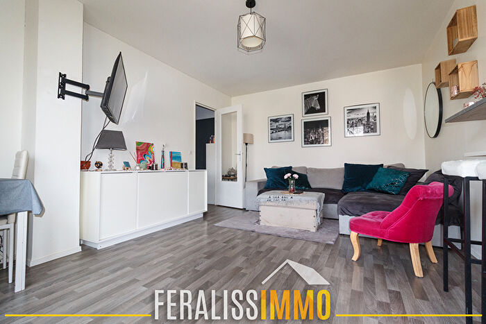 Appartement à vendre - Éragny, La Cavée - 2 pièces - 1 chambre