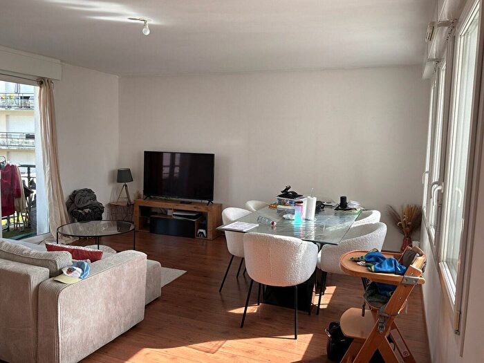 Appartement 4 pièces à louer à Centre Ville, Mondeville