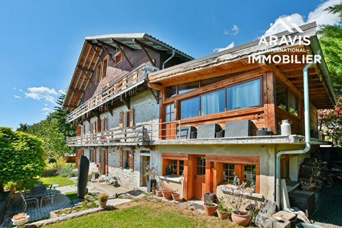 Maison à vendre - Verchaix - 17 pièces - 12 chambres