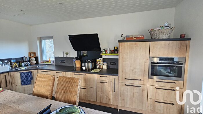 Maison à vendre - Marcolès - 5 pièces - 1 chambre