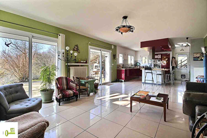 Maison à vendre - Rogny-les-Sept-Écluses - 6 pièces - 3 chambres