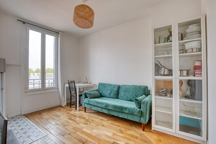 Appartement 2 pièces à Saint-Denis, Pleyel, à vendre