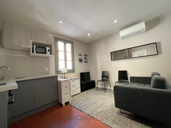 Appartement 1 pièce à Beausoleil, à louer