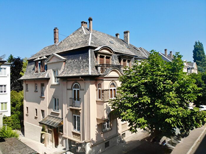 Maison à vendre - Strasbourg - 10 pièces - 6 chambres