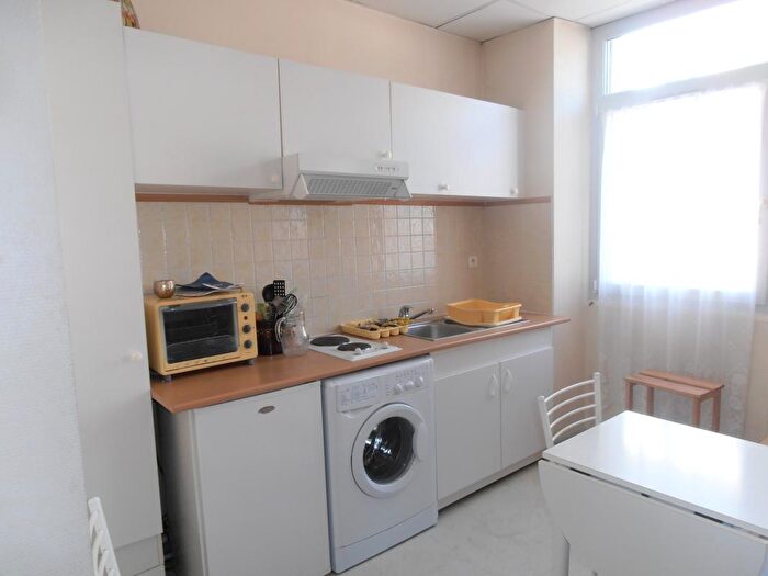 Aix-les-Bains, Centre-ville : Appartement 1 pièce à louer