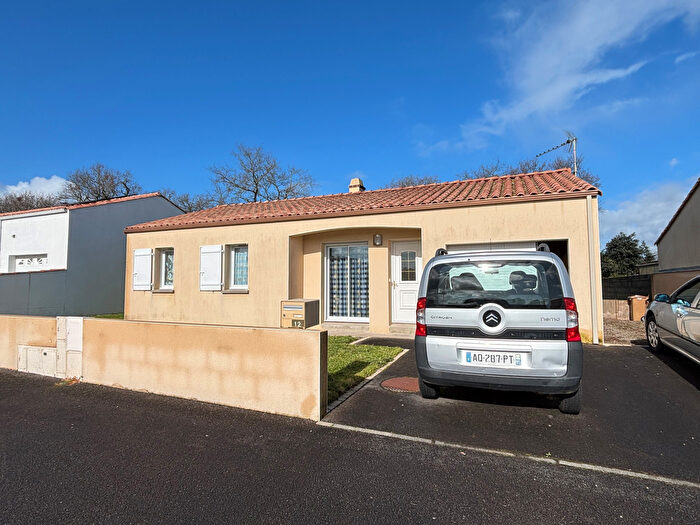 Maison à louer - La Mothe-Achard - 4 pièces - 3 chambres