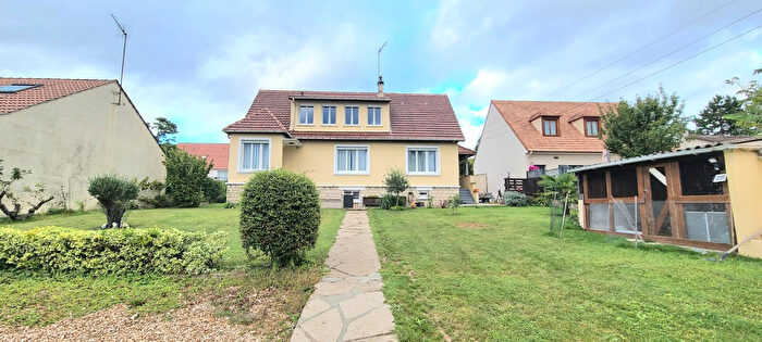 Maison à vendre - Chaumontel - 5 pièces - 3 chambres