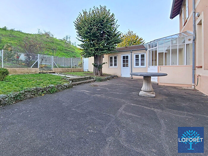 Maison à vendre - Étampes, Saint-Michel, Croix de Vernailles - 5 pièces - 3 chambres