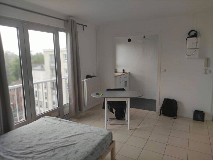 Appartement 1 pièce à Centre Ville-Gambetta, Clichy, à louer