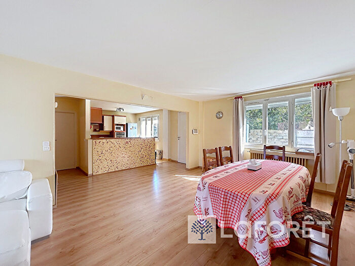 Maison 7 pièces à vendre à Fresnes, La Peupleraie