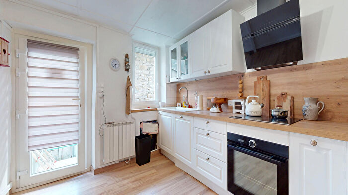 Maison 3 pièces à Chaley, à vendre
