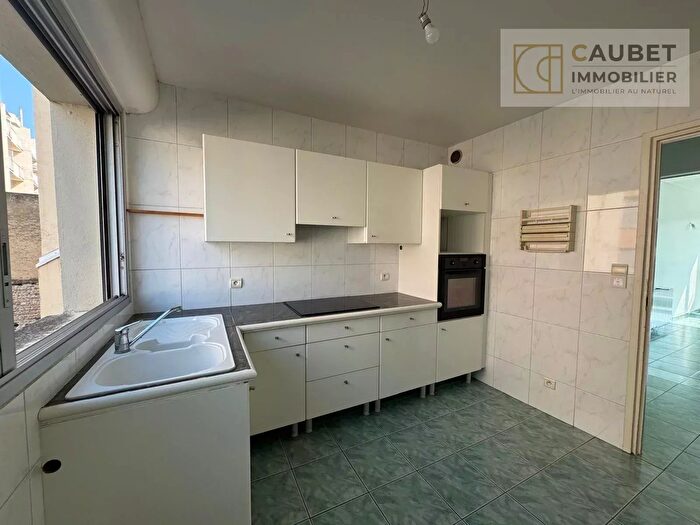 Appartement 3 pièces à louer - Tarbes, Centre-ville