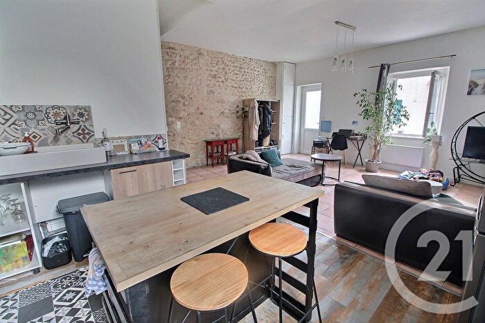 Maison à vendre - Mortagne-sur-Gironde - 5 pièces - 4 chambres