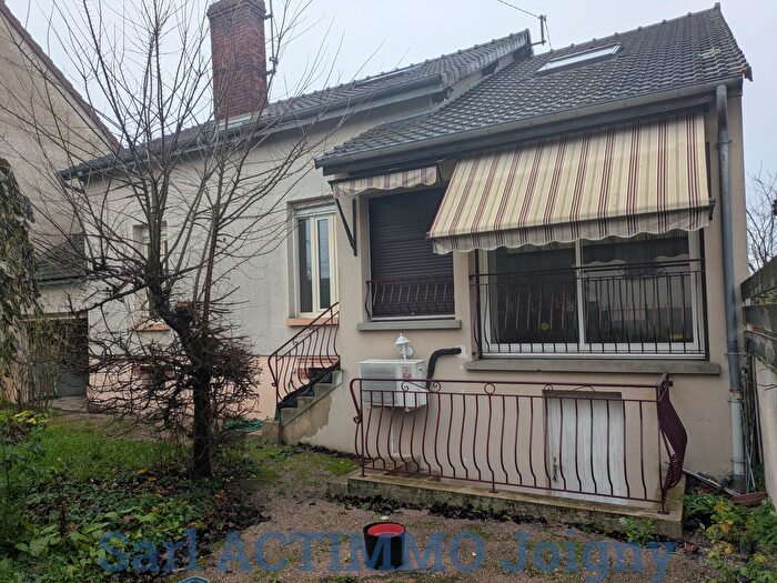 Maison à vendre - Auxerre, Centre-ville - 6 pièces - 5 chambres