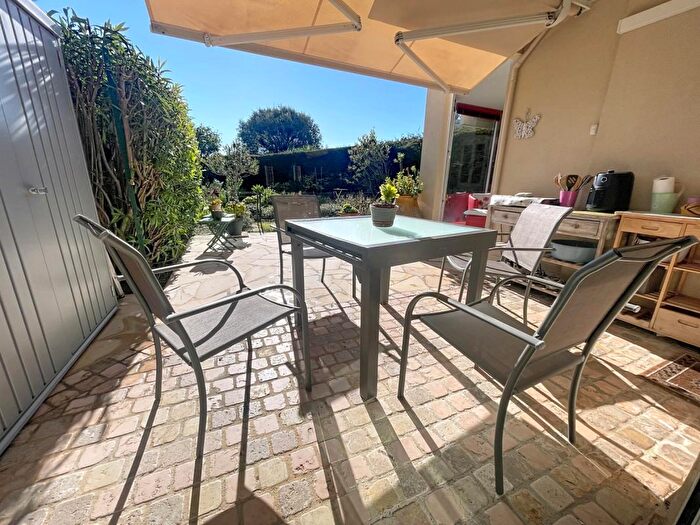 Appartement à vendre - Antibes, Rastines, Super Antibes, Laval, La Fontonne - 2 pièces - 1 chambre