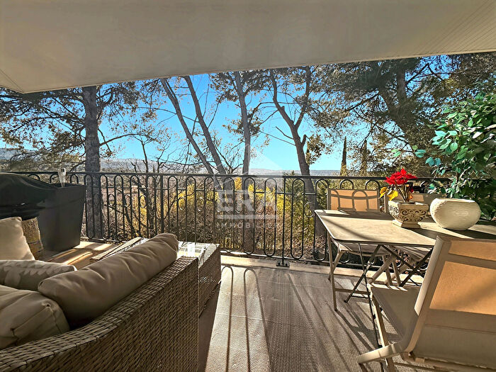 Appartement à vendre - Bouc-Bel-Air, Clos Soleri, Malbergue, Collet Blanc - 3 pièces - 2 chambres