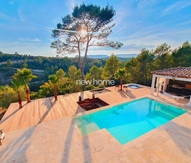 Maison à vendre - Vidauban - 4 pièces - 3 chambres