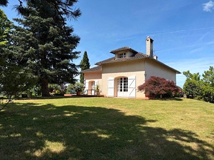 Maison 7 pièces à Carmaux, à vendre