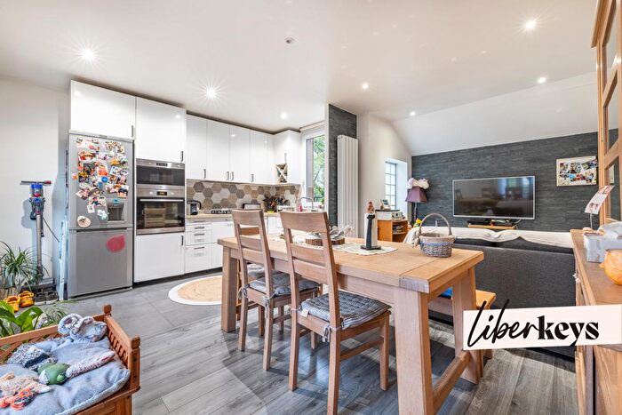 Maison à vendre - Boissy-Saint-Léger, Bois Clary - 2 pièces - 1 chambre