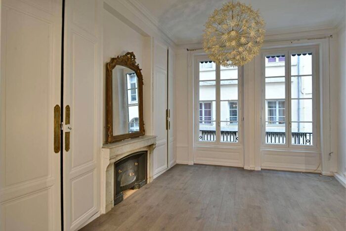 Terreaux, Lyon er arrondissement - Appartement 2 pièces à louer