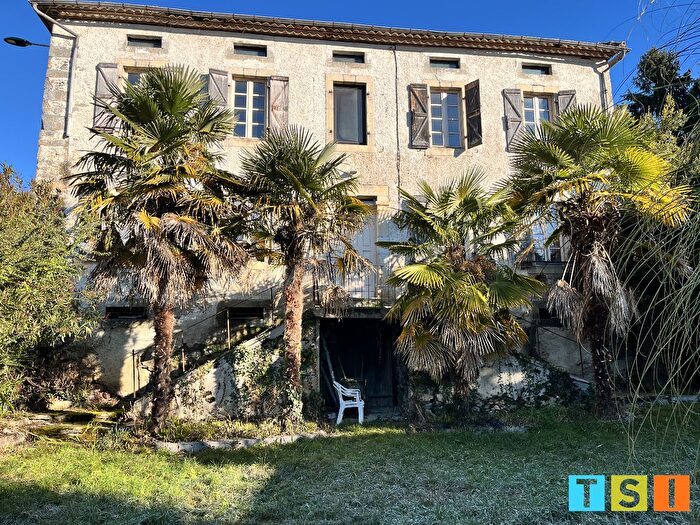 Maison à vendre - Sauveterre-de-Comminges - 6 pièces - 4 chambres