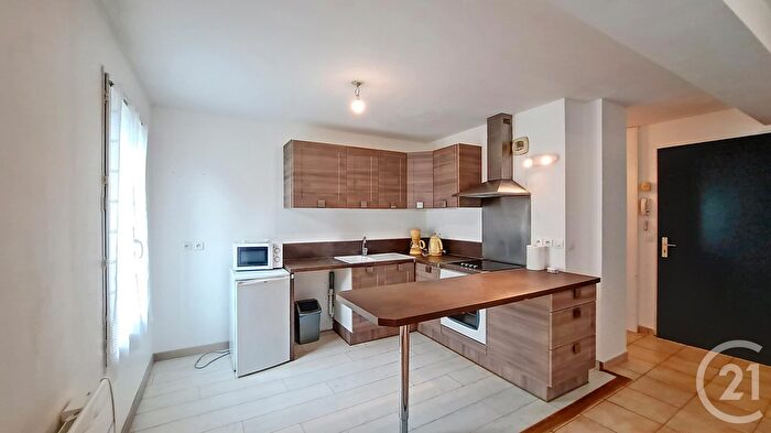 Appartement à louer - Nangis - 3 pièces - 2 chambres