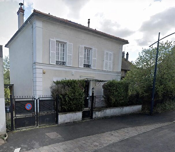 Maison à vendre - Dammarie-les-Lys, LAbbaye du Lys, Centre-ville, Soubiron - 6 pièces - 4 chambres