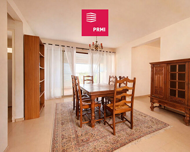 Appartement à vendre - Saint-Denis, La Source - 5 pièces - 3 chambres