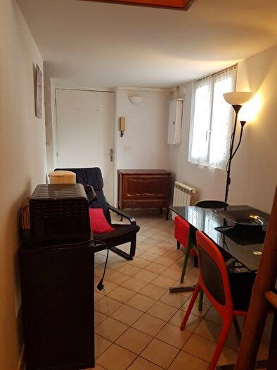 Appartement 1 pièce à Domaine National du Château, Versailles, à louer