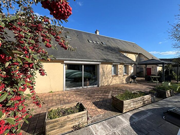 Maison à vendre - Sainte-Solange - 6 pièces - 3 chambres