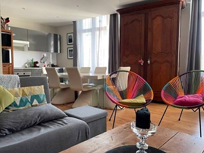 Appartement à louer - Valenciennes - 3 pièces - 2 chambres