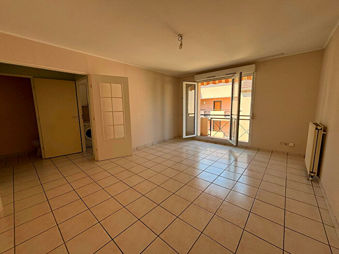 Appartement 3 pièces à louer à Sens, Saint-Pregts, Les Courtils, Les Boutours