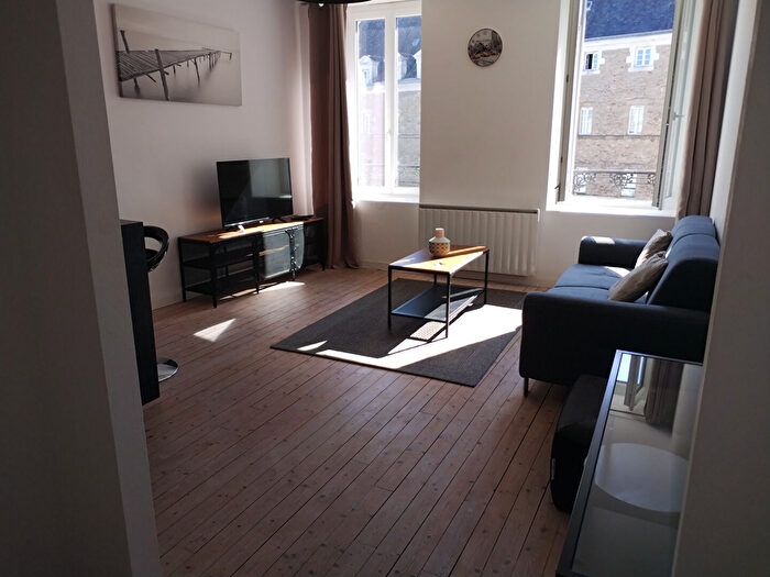 Appartement à louer - Vannes, Centre-ville, Le Port - 2 pièces - 1 chambre