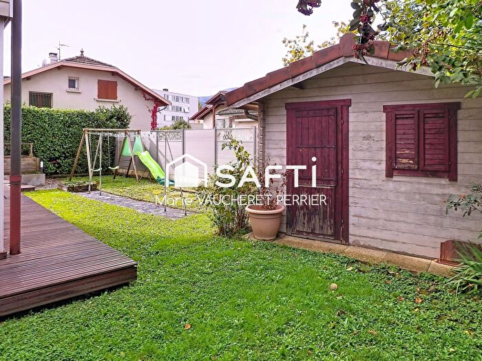 Maison à vendre - Saint-Martin-dHères, Galochère - 5 pièces - 4 chambres