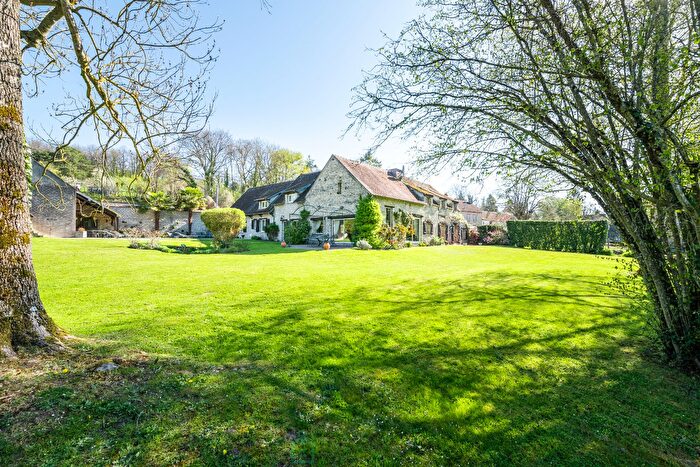 Maison à vendre - Fontainebleau, Bréau - 10 pièces - 6 chambres