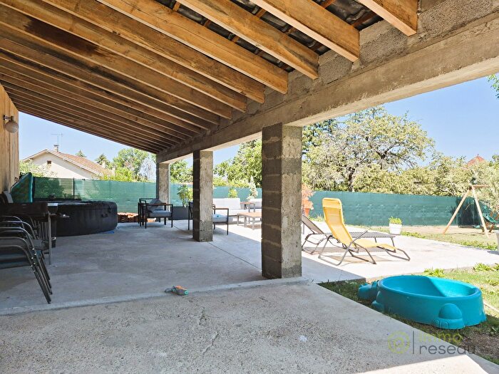 La Côte-Saint-André : Maison 4 pièces à vendre
