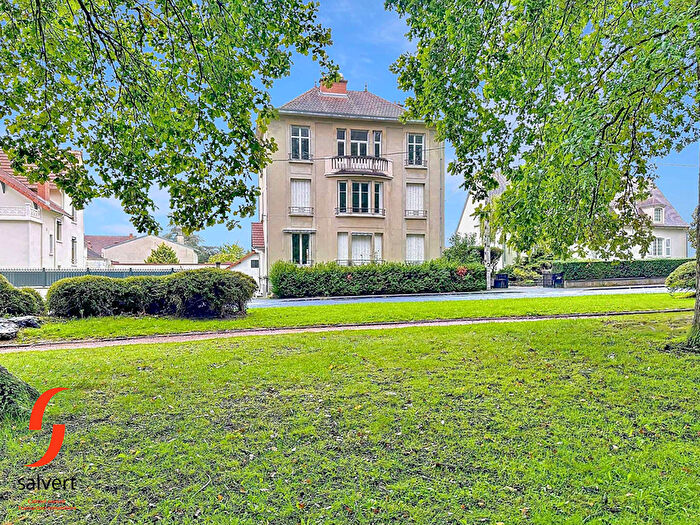 Appartement à vendre - Montluçon, Saint-Jean, Chantoiseau, Ilets - 4 pièces - 2 chambres