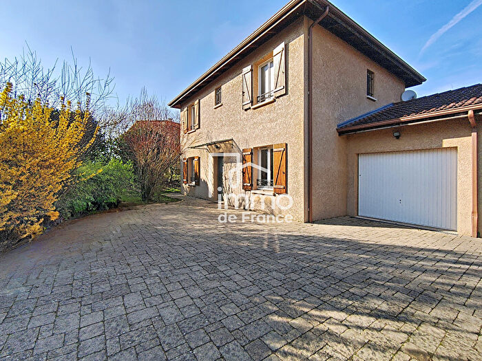 Maison à vendre - Chalamont - 5 pièces - 4 chambres