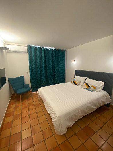 Appartement à louer - La Trinité - 1 pièce