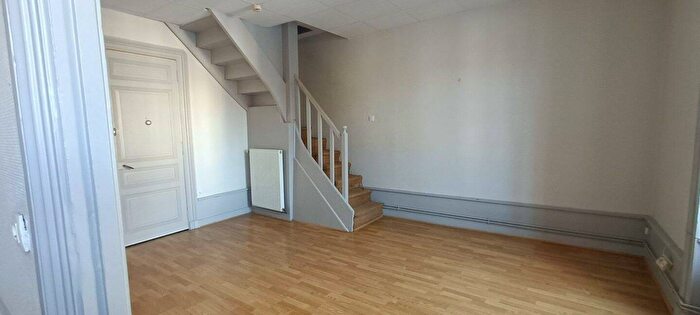 Appartement à louer - Feurs - 3 pièces - 2 chambres