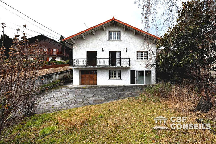 Maison à vendre - Cébazat - 8 pièces - 5 chambres