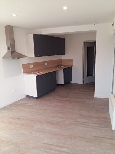 Sorgues, Centre-ville - Appartement 1 pièce à louer