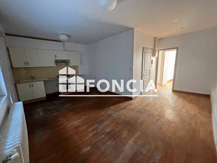 Appartement à louer - École Joseph Bara-Groupe scolaire Carnot-Hôtel de Ville, Agen - 3 pièces - 1 chambre