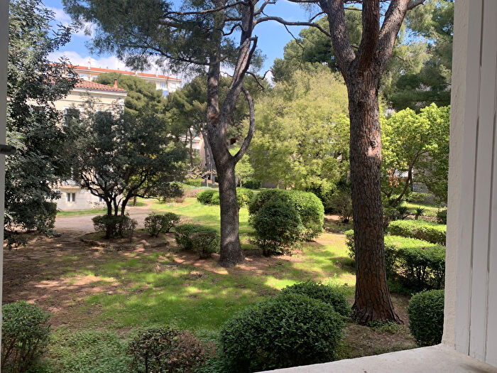 Appartement à vendre - Toulon, Valbourdin - 4 pièces - 3 chambres