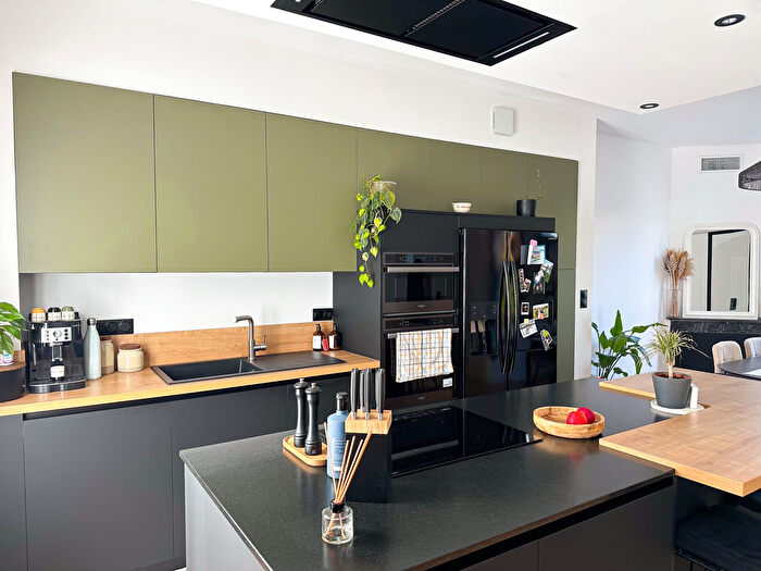 Maison à vendre - Agen - 4 pièces - 3 chambres