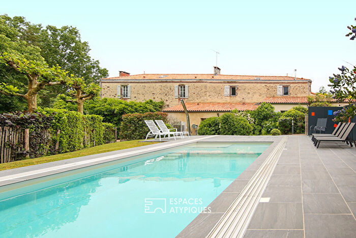 Maison 11 pièces à vendre à Landeronde